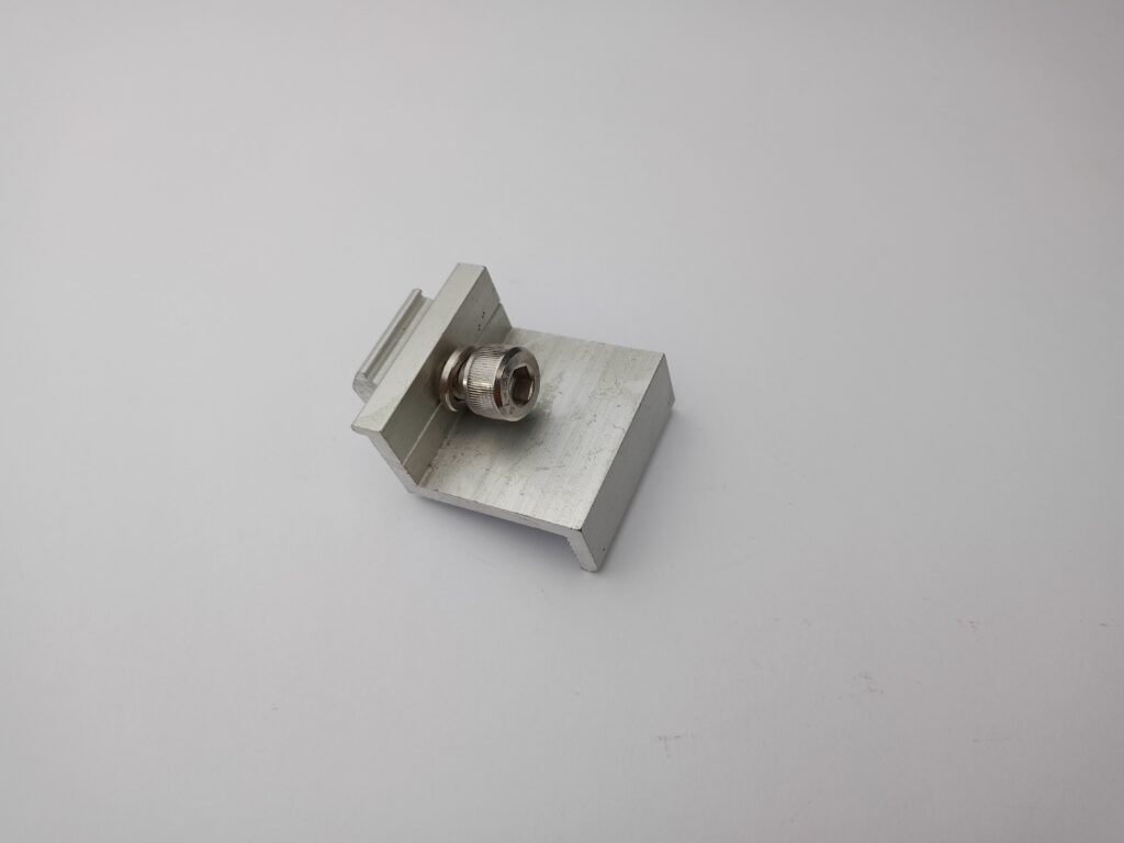 End Clamps – SunSeason